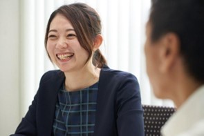 【株式会社大丸松坂屋百貨店様】2026年の完全ペーパーレスを目指す挑戦 「DocYou」にかかる牽引役としての期待